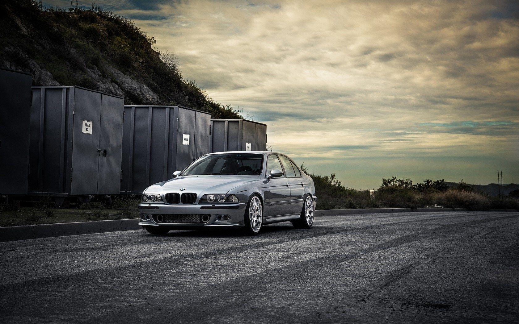 BMW E39 M5 – Tapety na Pulpit i Telefon w HD i 4K - Tapety
