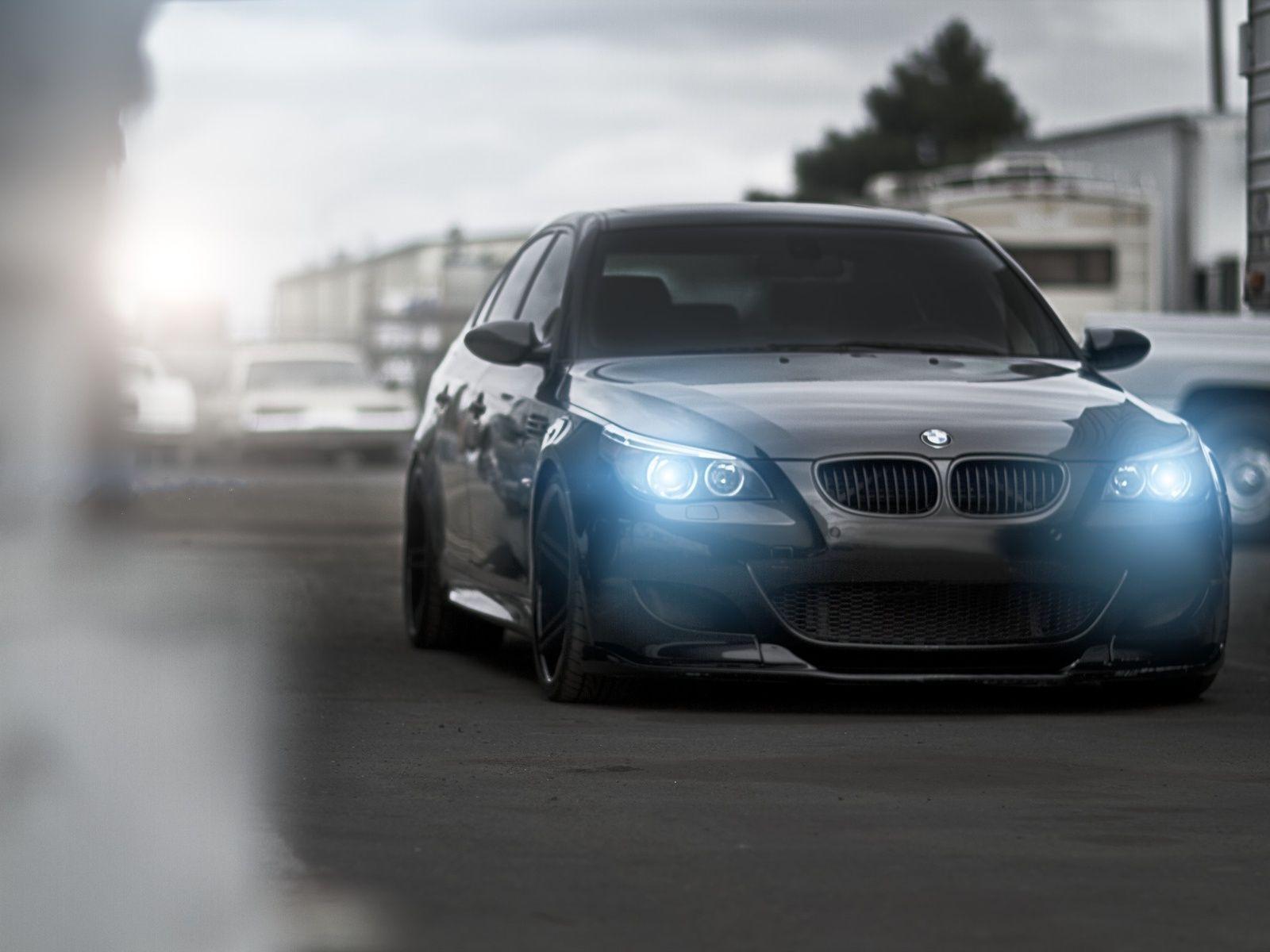 BMW E61 – Tapety na Smartfon i Tablet - Tapety