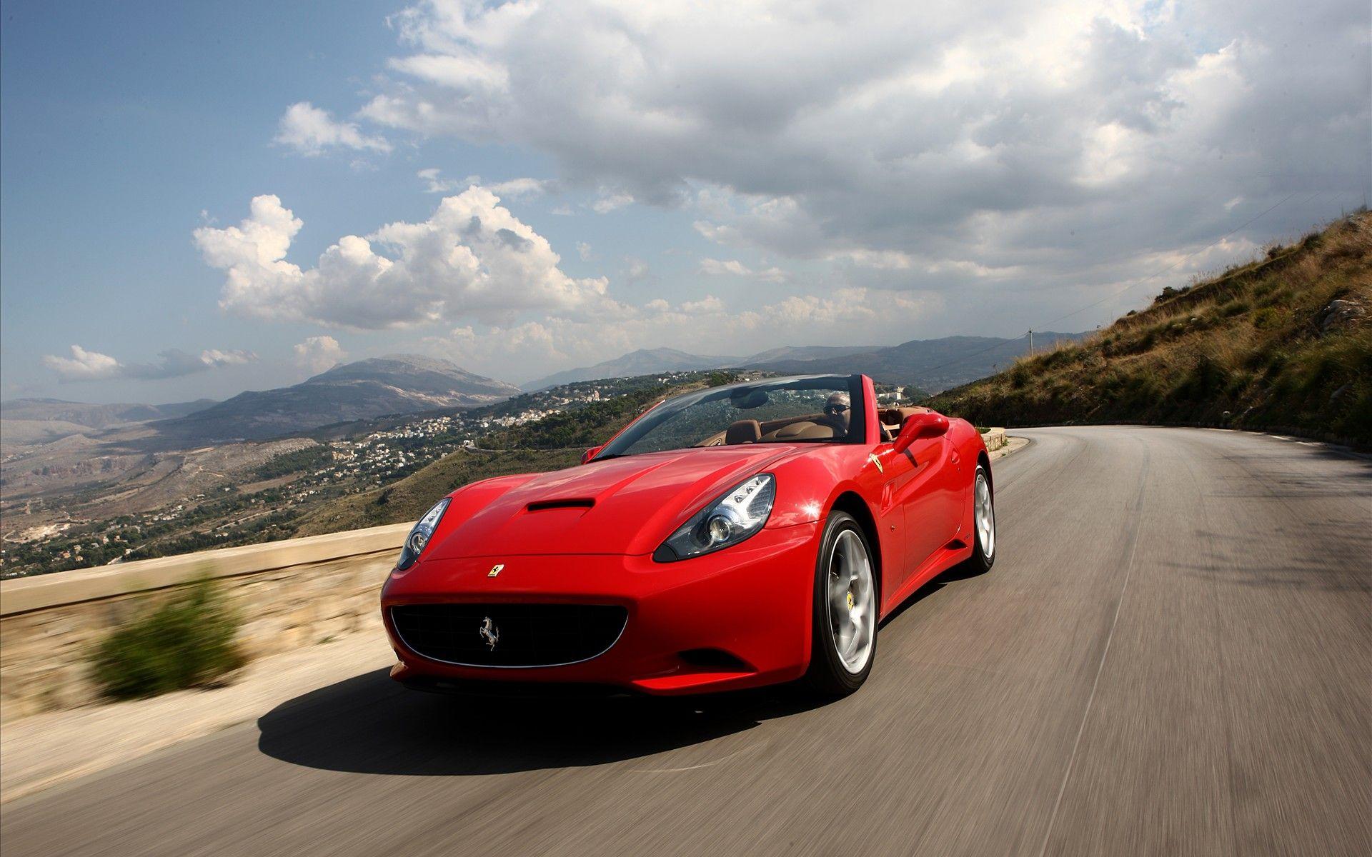 Ferrari California – Tapety na Pulpit w 4K i HD - Tapety