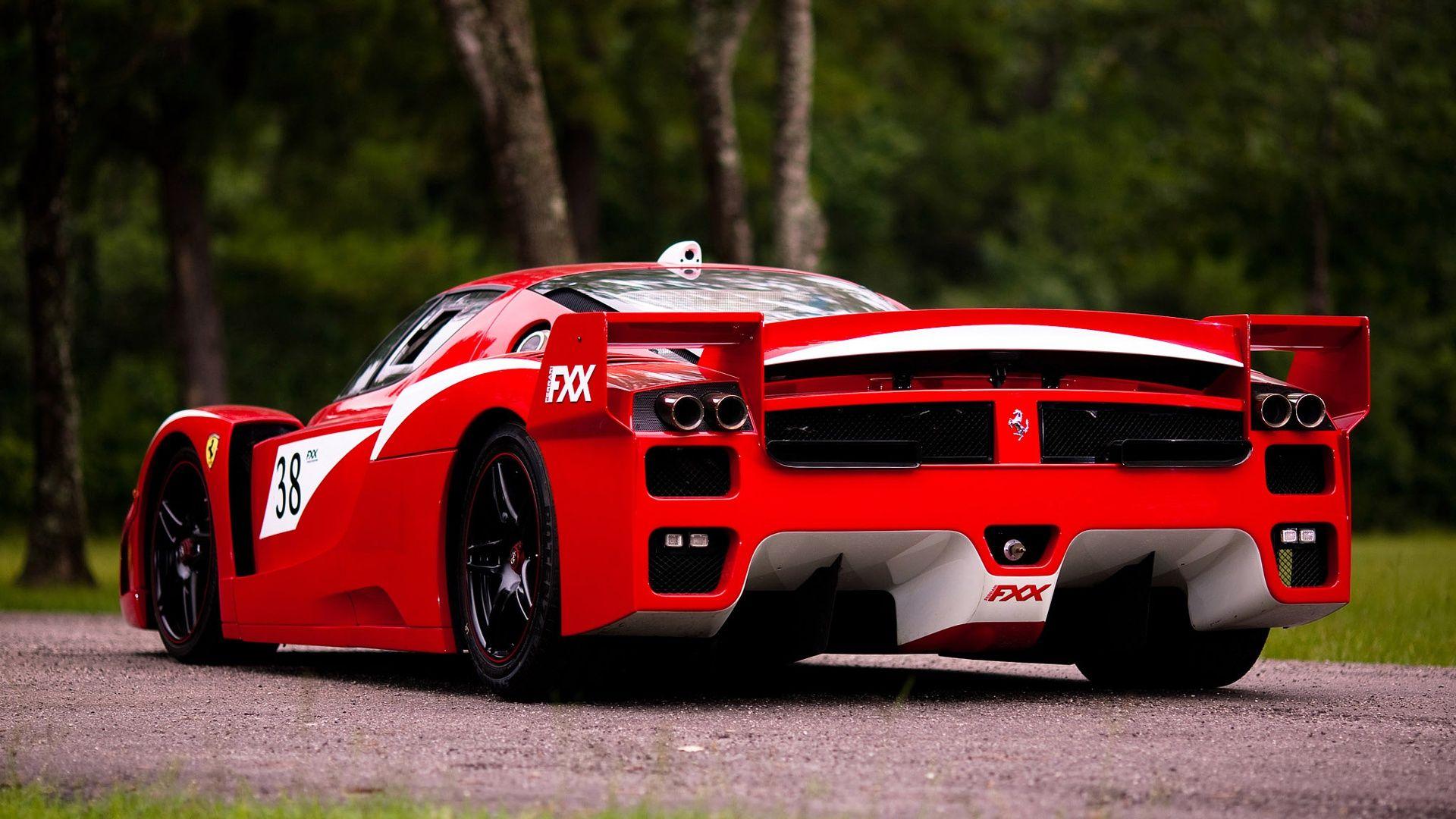 Ferrari FXX – Tapety na Pulpit i Telefon w HD i 4K - Tapety