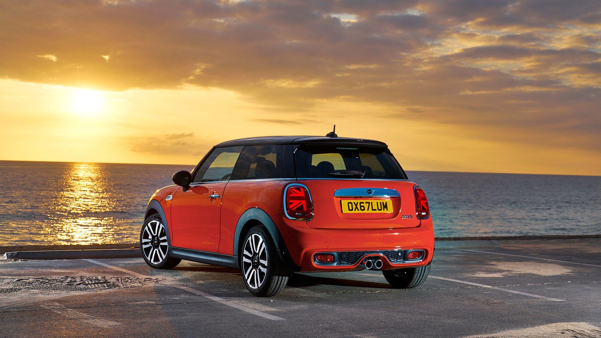 Mini Cooper 2018 – Tapety na Smartfon i Tablet - Tapety